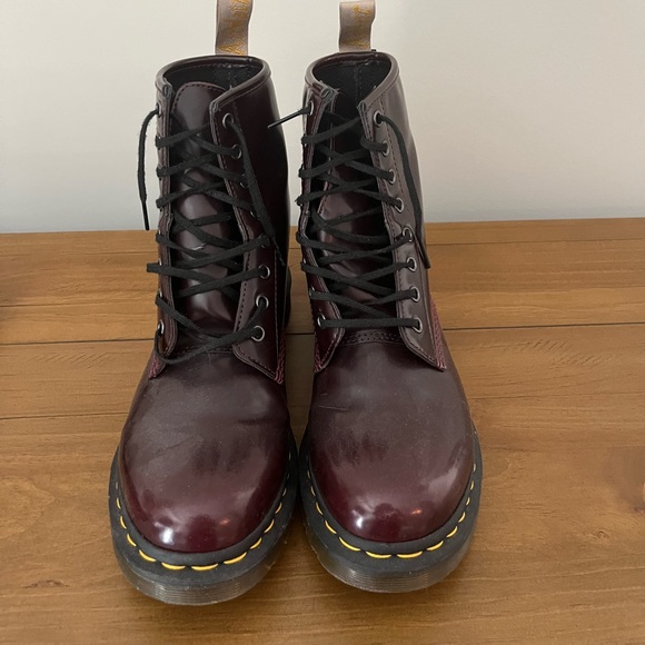 Dr. Martens | Shoes | Dr Martens Cherryred Oxford Rub Offs Vegan 36 ...